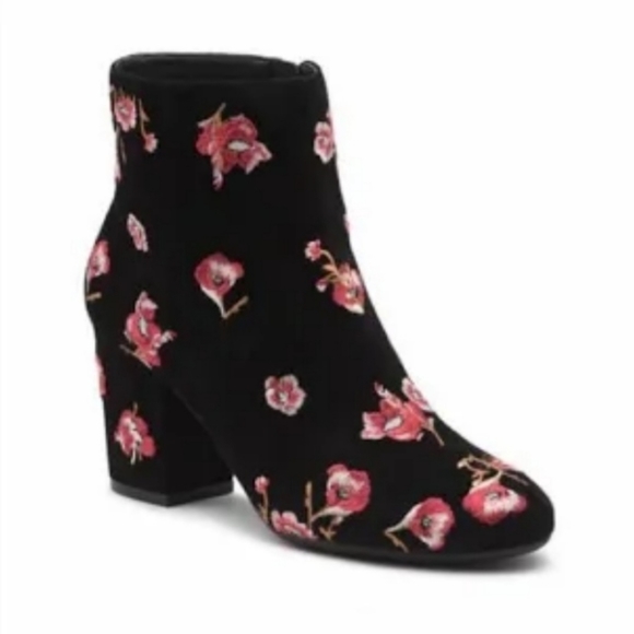 Karl Lagerfeld | Shoes | Karl Lagerfeld Edith Floral Embroidered Boot ...